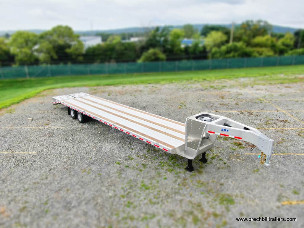 EBY 26K Deck-Over Gooseneck Trailer 40ft With Mega Ramps
