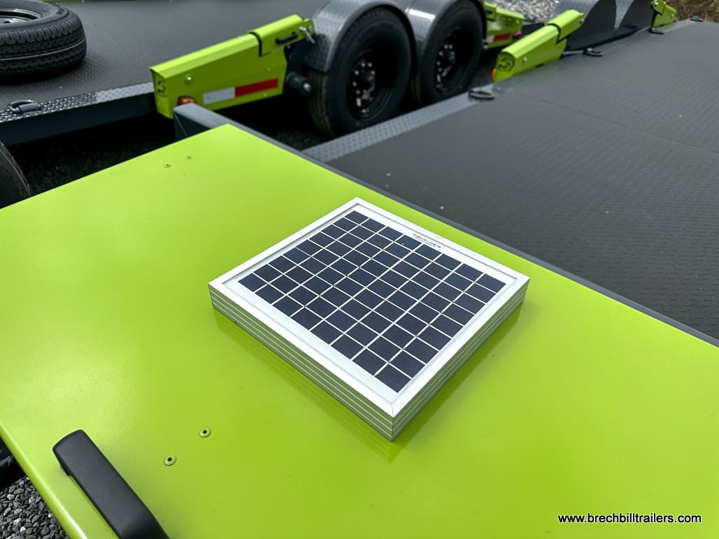 FlatTrak 14K Lay Flat Scissor Lift Trailer With Hydraulic Jack