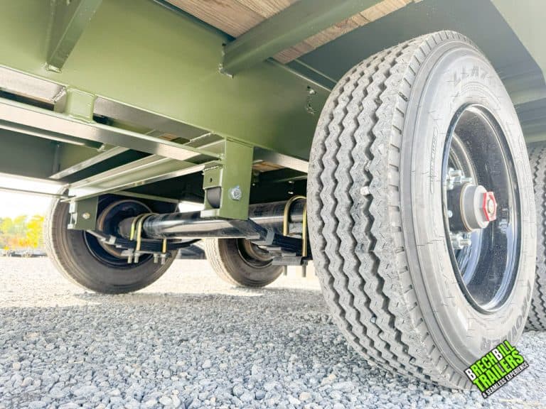 Horizon 30ft Gooseneck Trailer: 25k Lbs GVWR, Military Green