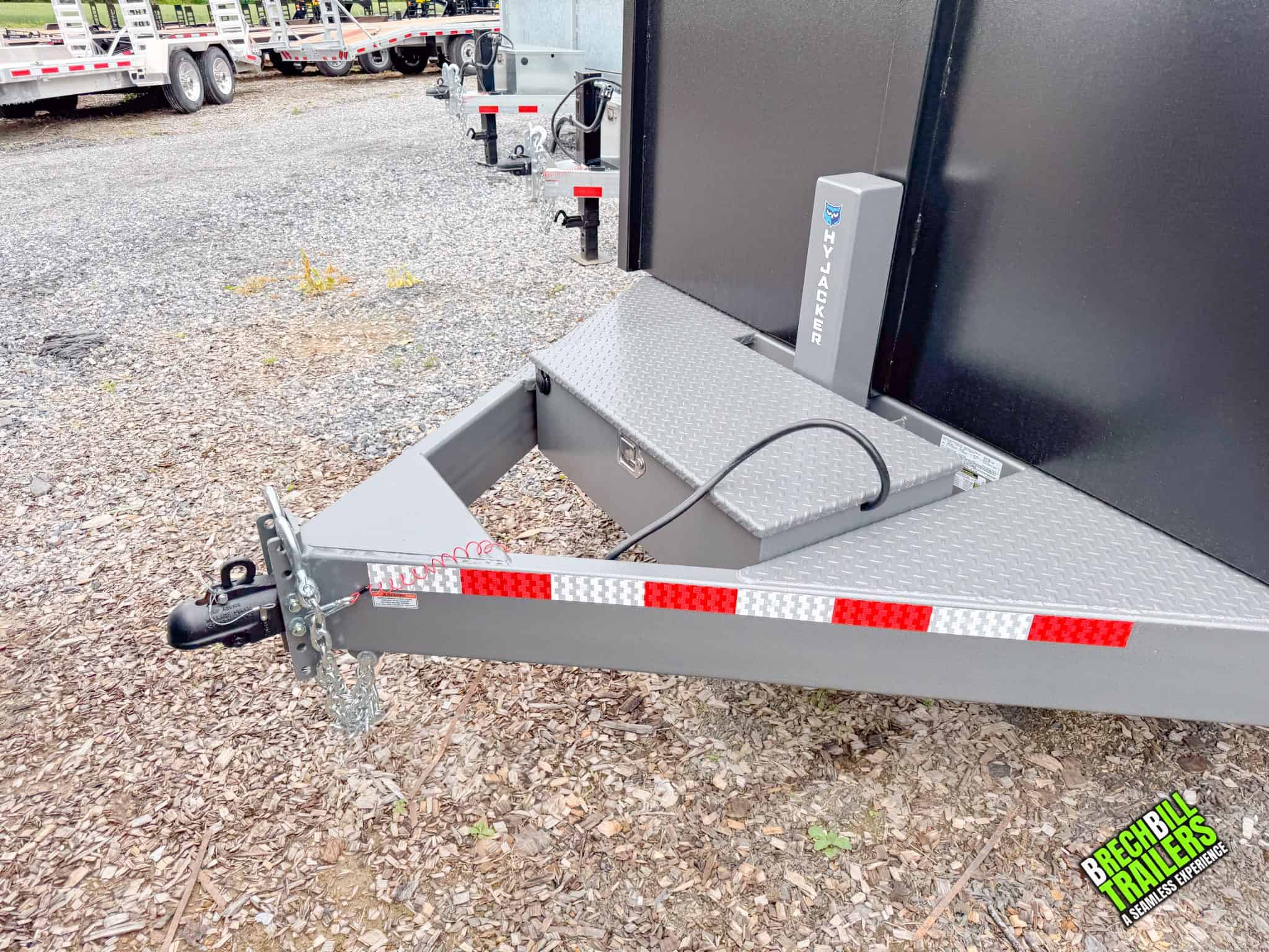 Bwise DU16-15 Ultimate Dump Trailer: Hydraulic Ramp, Steel Frame