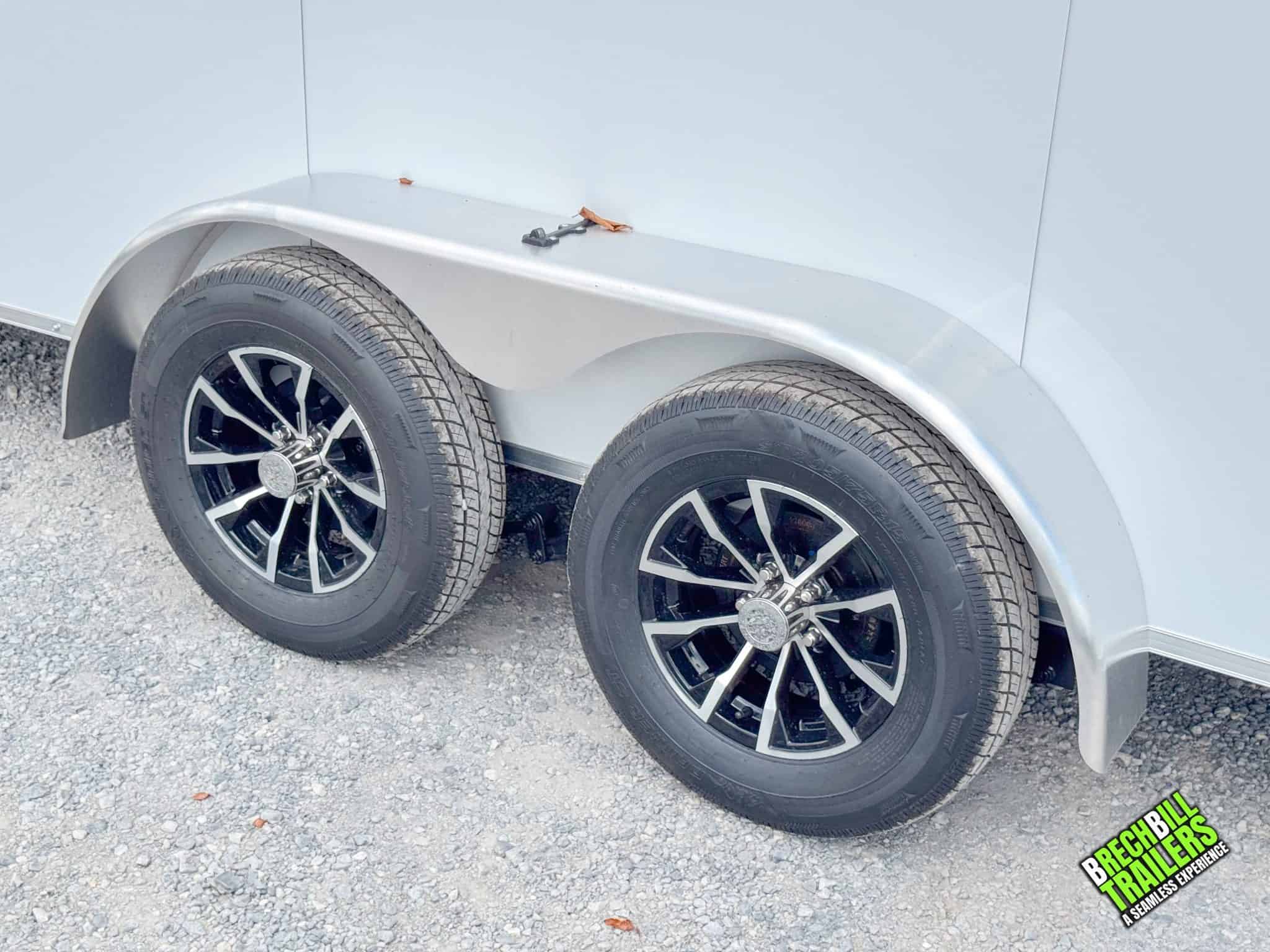 Look ST DLX 7x16 Enclosed Trailer | White Composite Sides