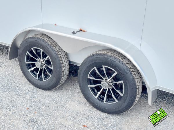 Look ST DLX 7x16 Enclosed Trailer | White Composite Sides