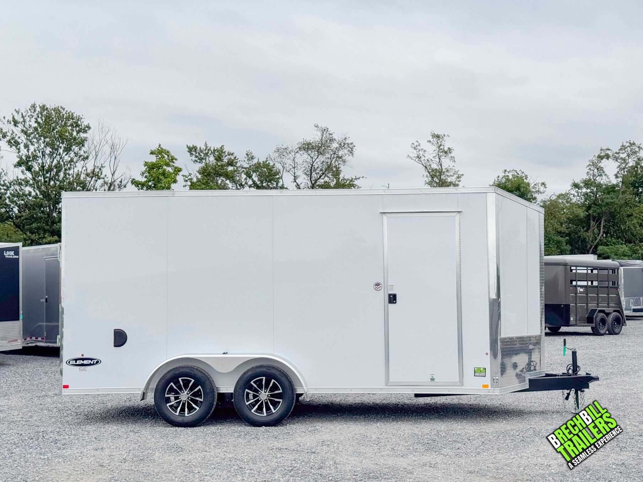 Look Element SE 7x16 Enclosed Trailer | White Composite